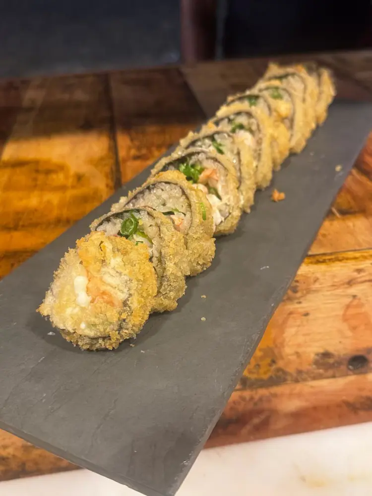 B2 - Narita Sushi Art